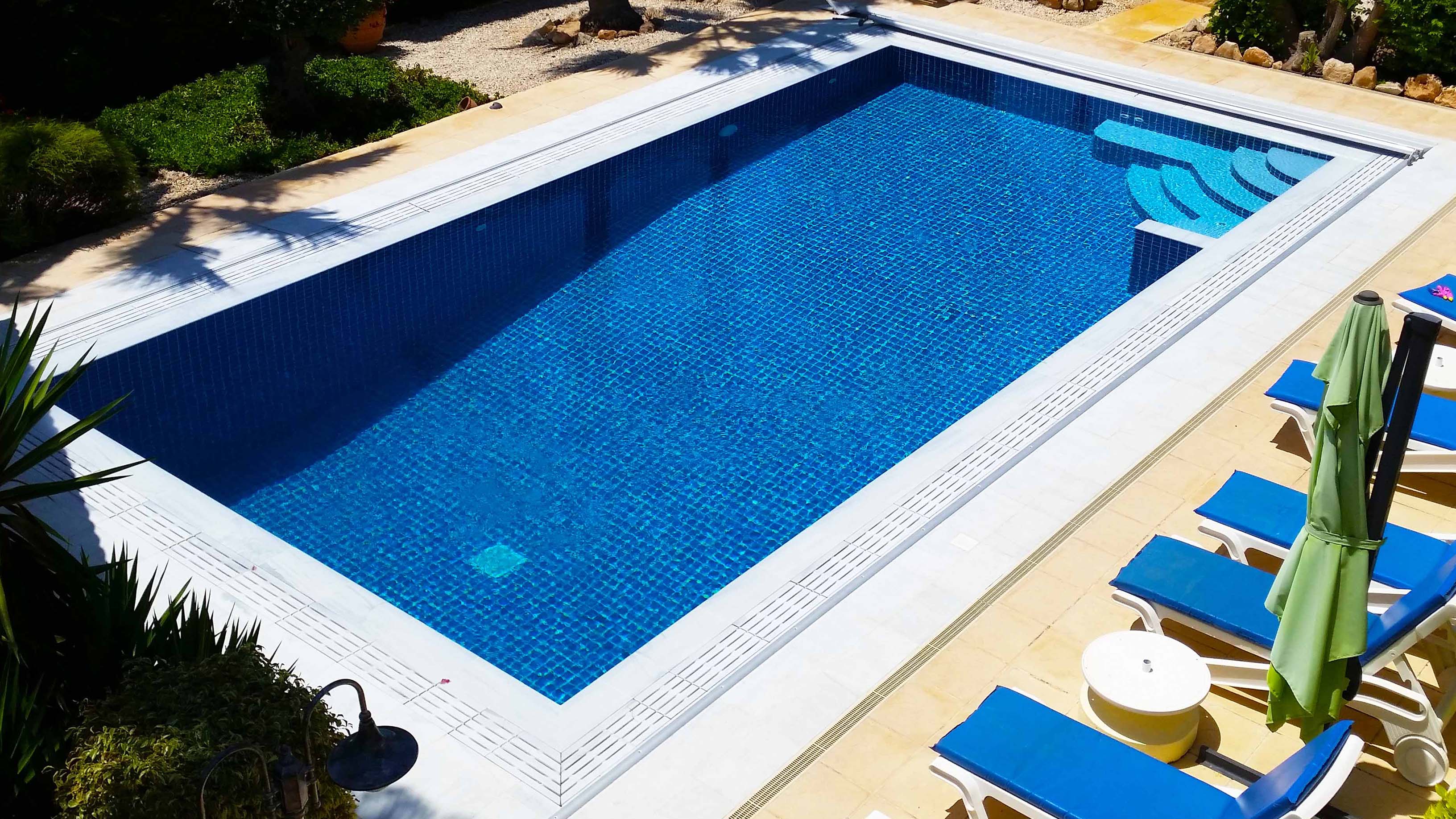 Overflow- Relax Pools